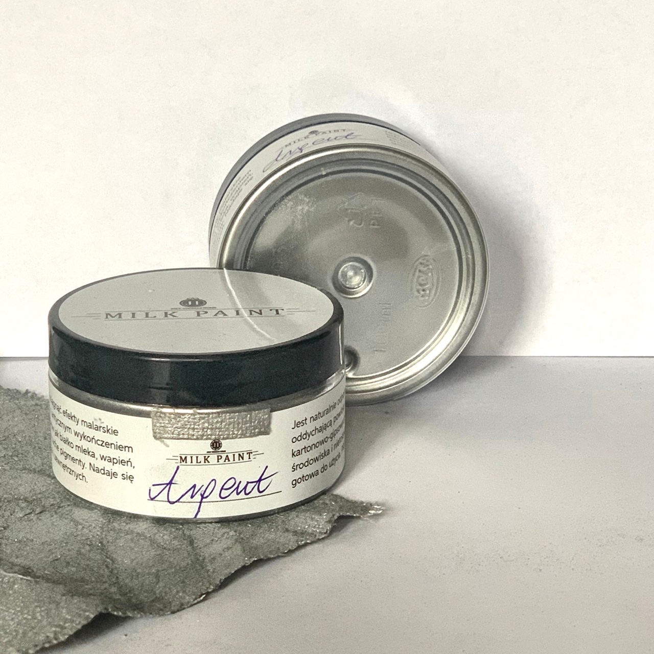 Joly Thomas Home » Argent